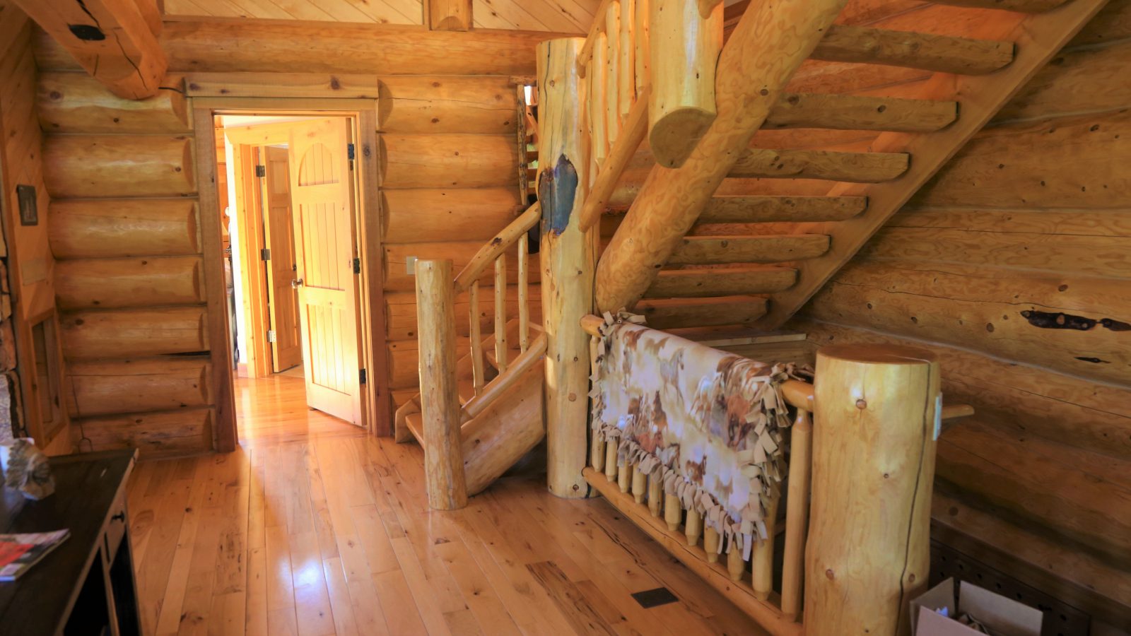 Monarch - GreatLand Log Homes